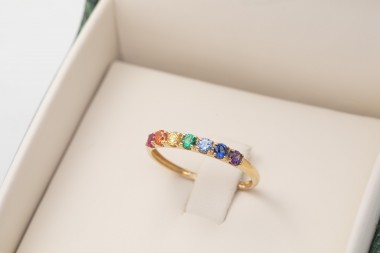 SORTIJA CON TOPACIOS